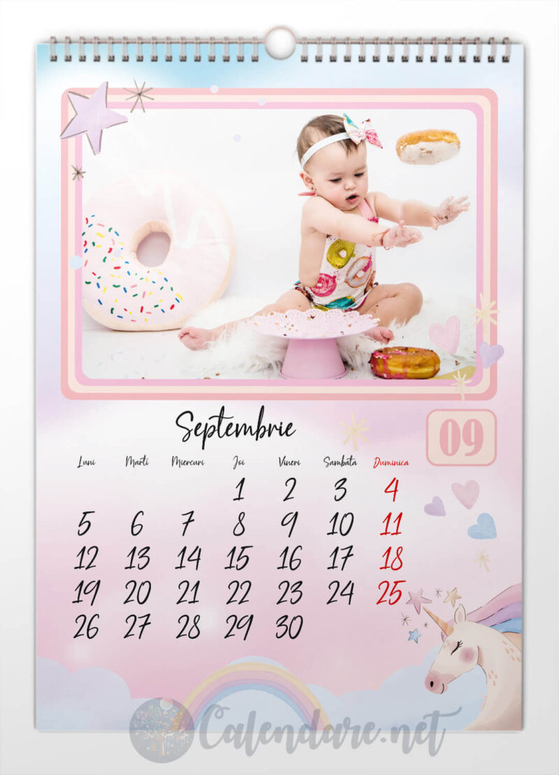 Calendar de perete personalizat - Model 12, Calendar personalizat