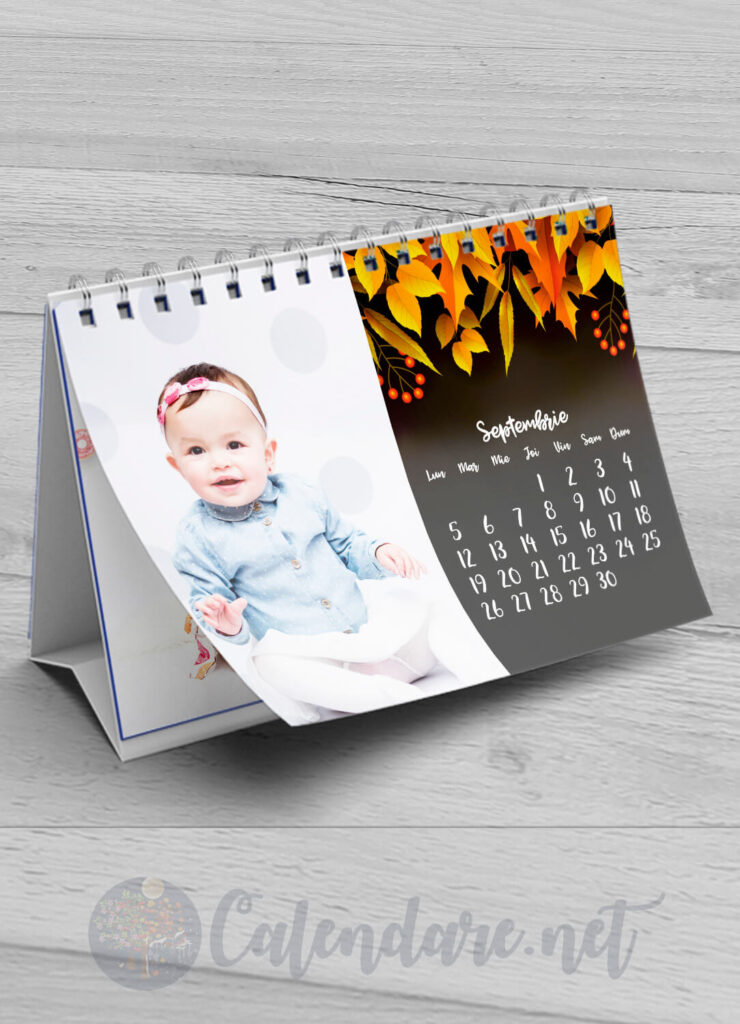 Calendar de perete personalizat - Model 10, Calendar personalizat